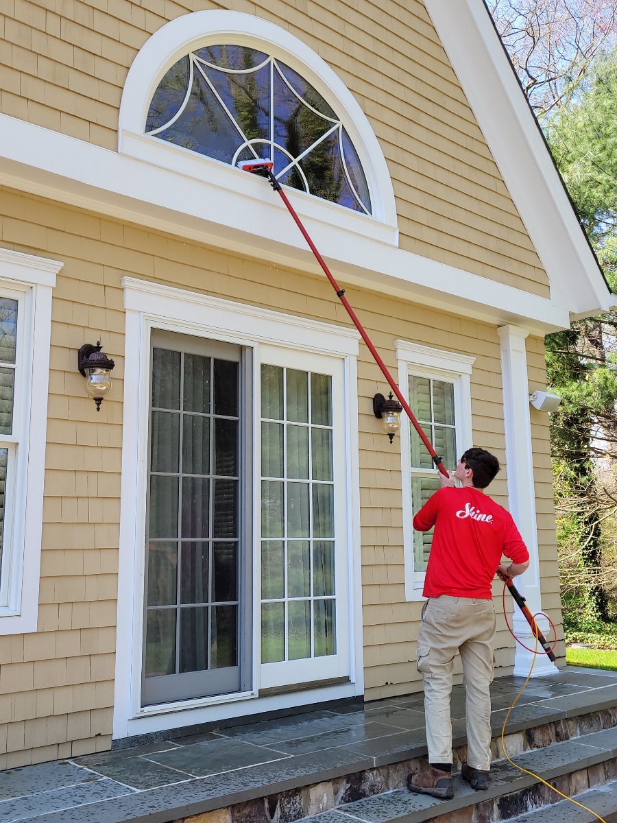 Window Cleaning, Pressure Washing, & Holiday Lighting in Grand Rapids, MI.