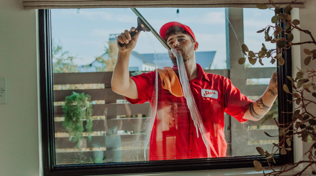 Professional Exterior Window Cleaning Services in Overland Park, KS | Shine